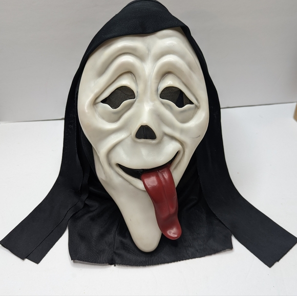 easter unlimited | Costumes | Scary Movie Scream Ghostface Mask Stoner ...